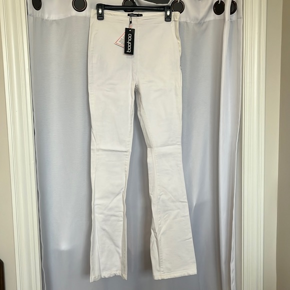 Boohoo | Pants & Jumpsuits | Boohoo White Flare Pants Perfect For A 7s ...